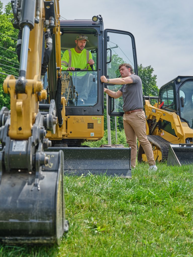 From Factory to Jobsite: The Advantage of OEM-Sourced Equipment Rentals ...
