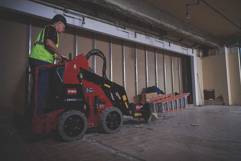 Toro e-Dingo Rentals: The Electric Mini Loader Built for Indoor Jobs ...